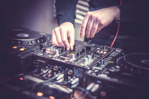 Learn to DJ in SoCal - Hustle Events